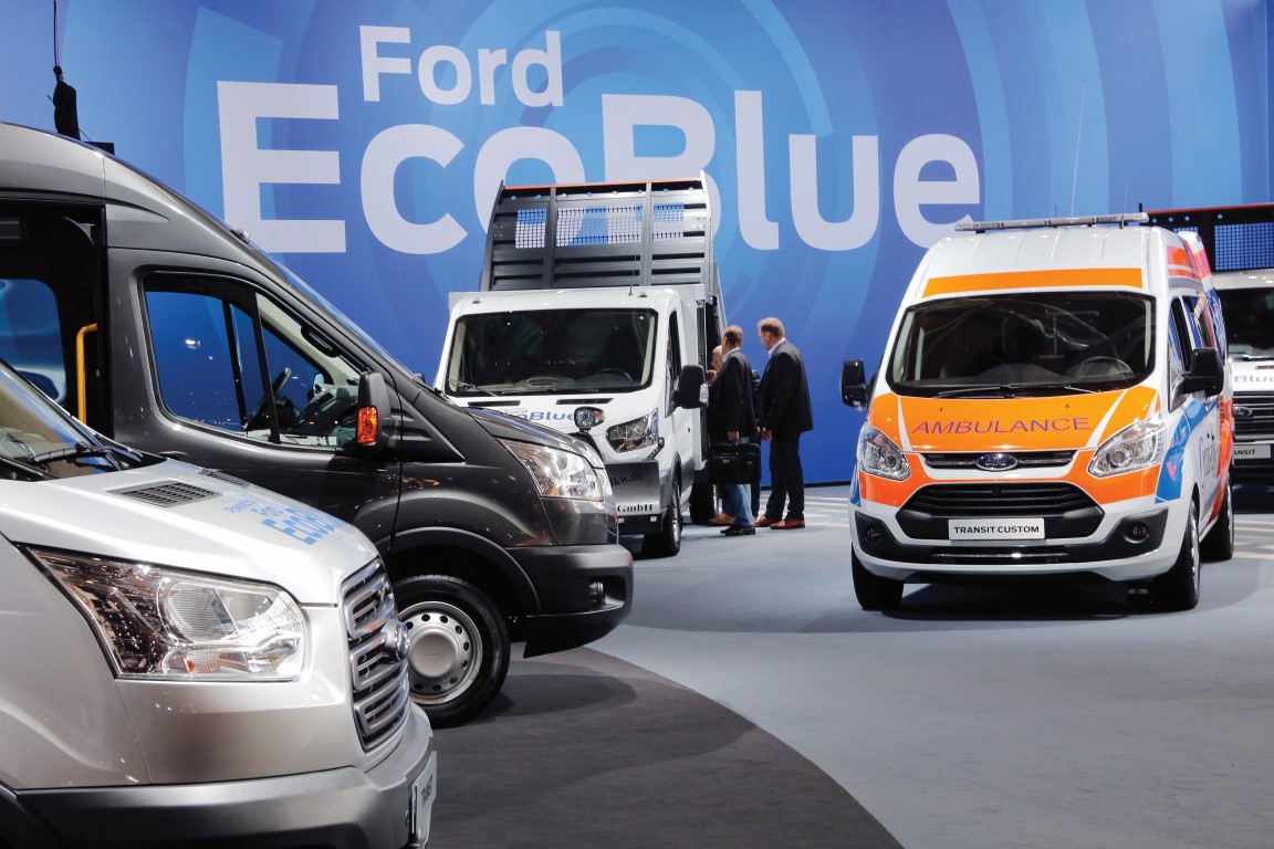 Η Ford στην Ι.Α.Α. 2016 : Τα Transit στα καλύτερά τους - YouTruck.gr
