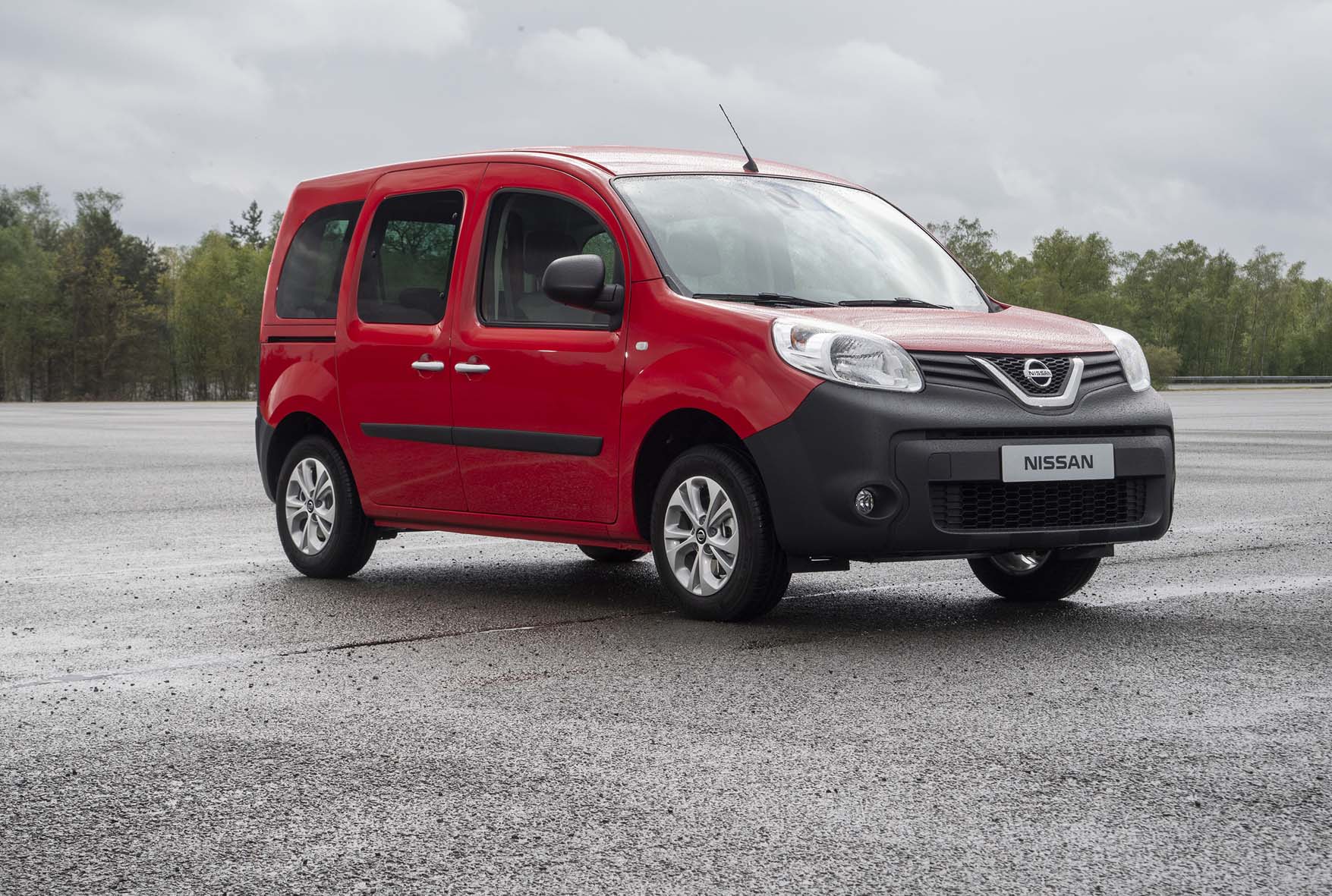 Nissan NV250 : Αποκαλύφθηκε το νέο μέλος της γκάμας - YouTruck.gr