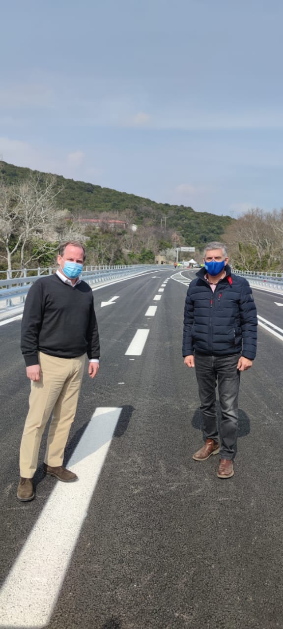 Τέμπη: Δόθηκε στην κυκλοφορία η γέφυρα του Πηνειού